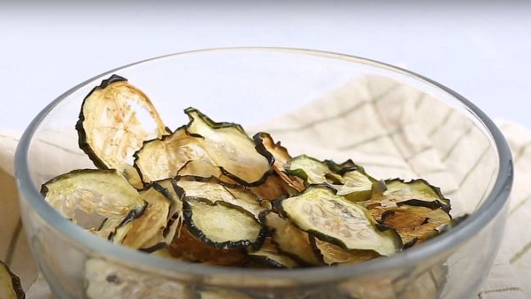 Hướng dẫn cách làm món snack dưa leo lạ miệng, hấp dẫn cho cả gia đình